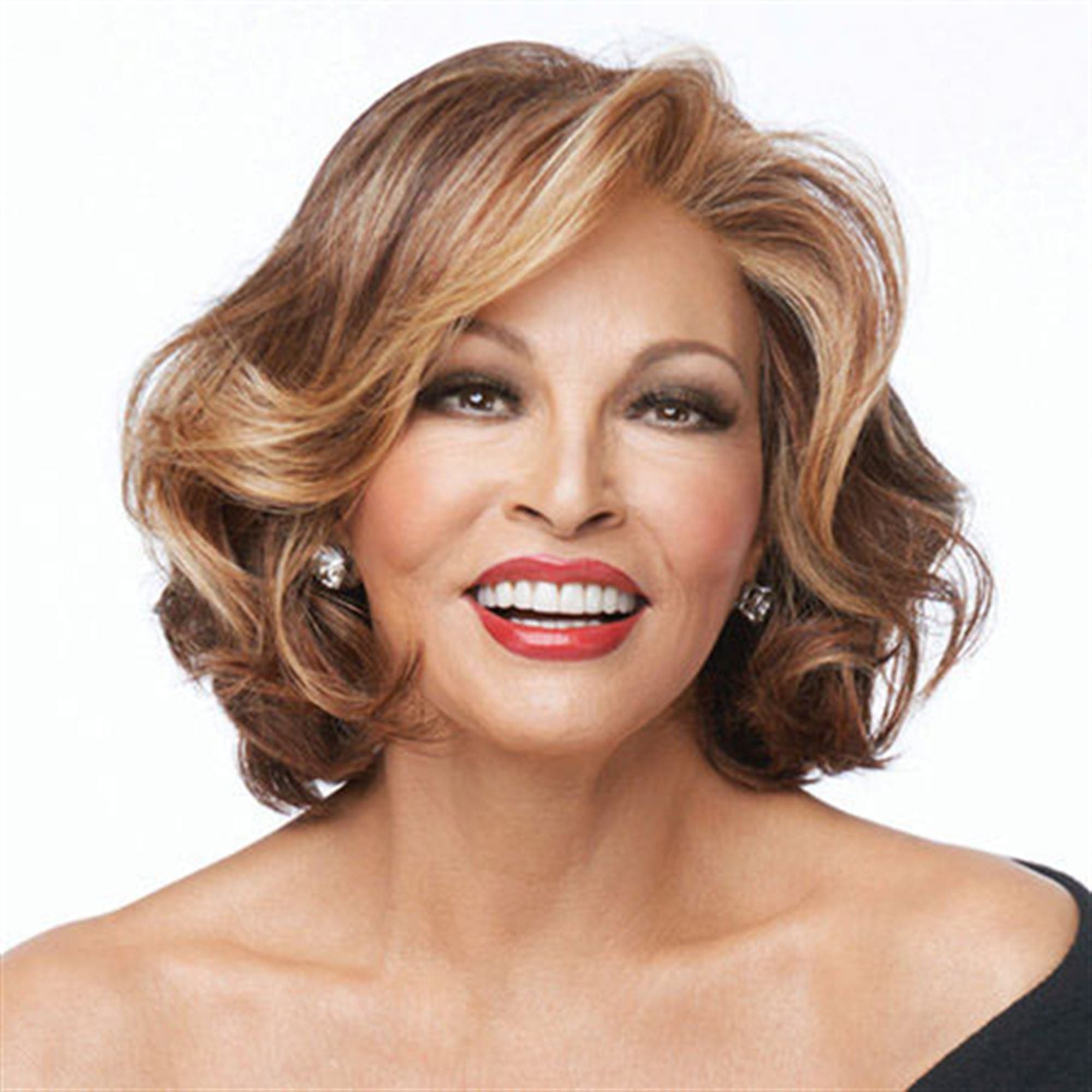 Crowd Pleaser Wig ﻿﻿| Raquel Welch | The Wig Company - RL29 25 GOLDEN ...