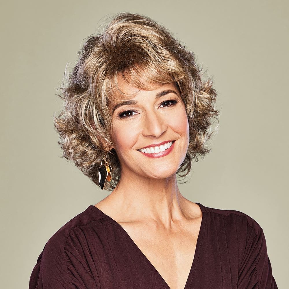 Transform Your Style with Tori Wig - Explore Mid-Length Wavy Wigs ...